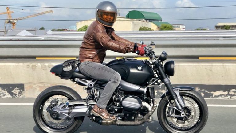 How celebrities accessorize their motorcycles?